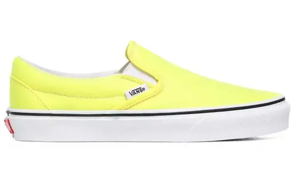 VANS Classic Slip-on Sneakers - Yellow