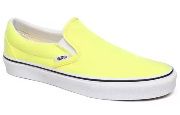 VANS Classic Slip-on Sneakers - Yellow