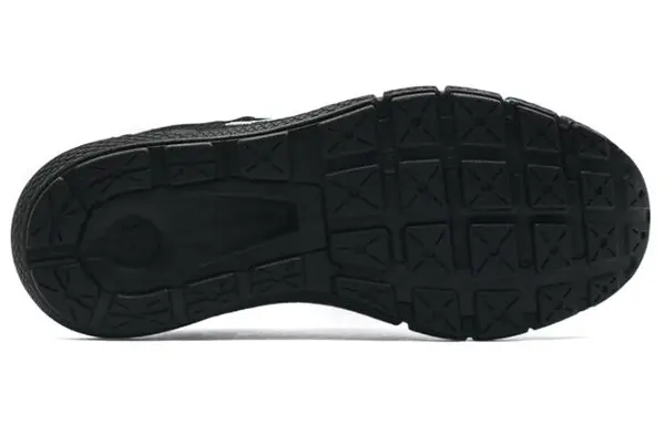 Under Armour Charged Rogue 2.5 Rip Athletic Sneakers - Black/metallic Silver