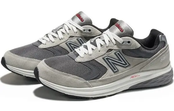 NEW BALANCE 880 "gun Metal" Low Top Sneaker - Grey