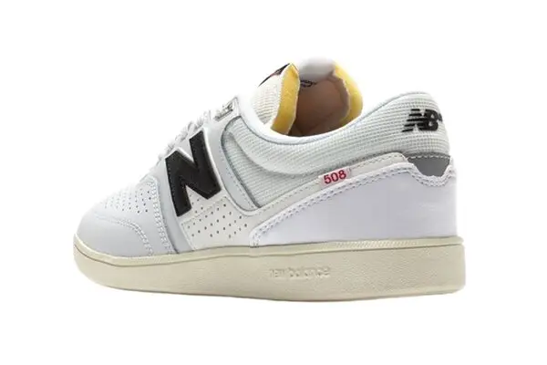 NEW BALANCE 508 Sneakers - White/black