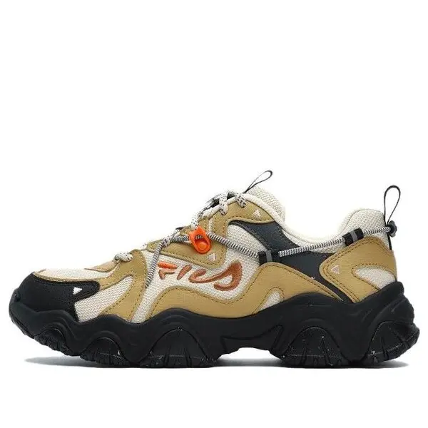 FILA Fluid 4 Low Top Sneakers - Tan/white/black