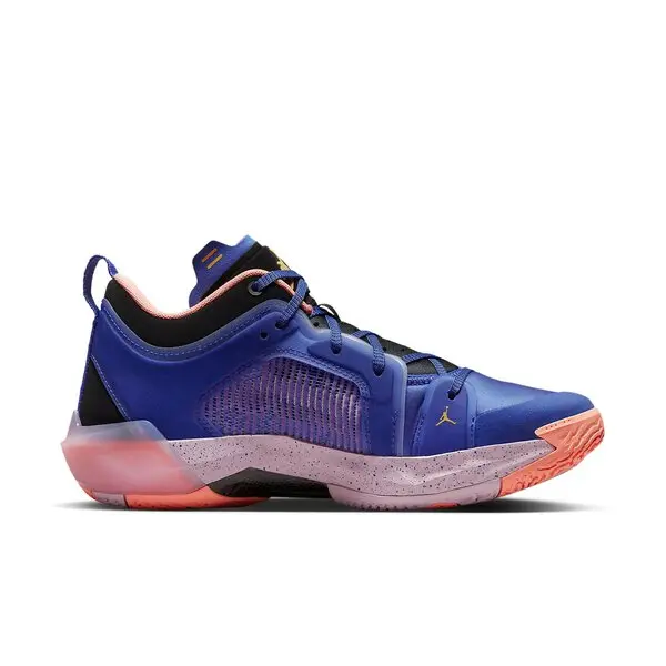 JORDAN 37 Low Pf