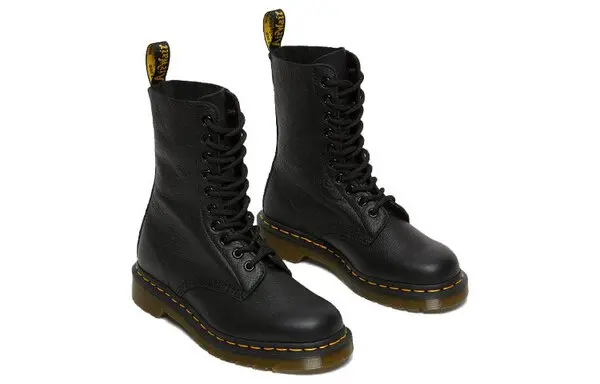 Dr. Martens 1490 Virginia Leather Lace-up Boots - Black