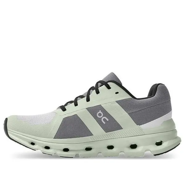 On Cloudrunner - Frost/aloe