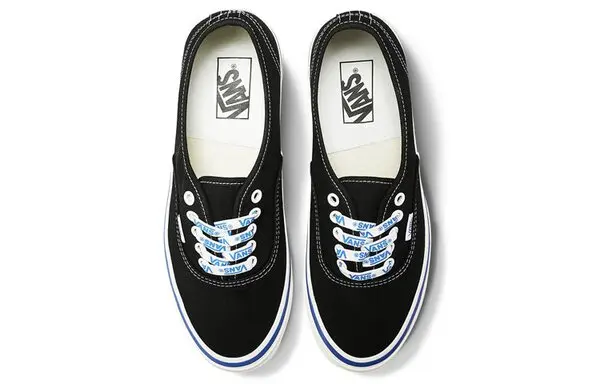 VANS Authentic 44 Low Top Sneakers - Black