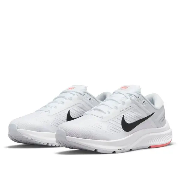 Nike Zoom Structure 24 Athletic Sneakers - White