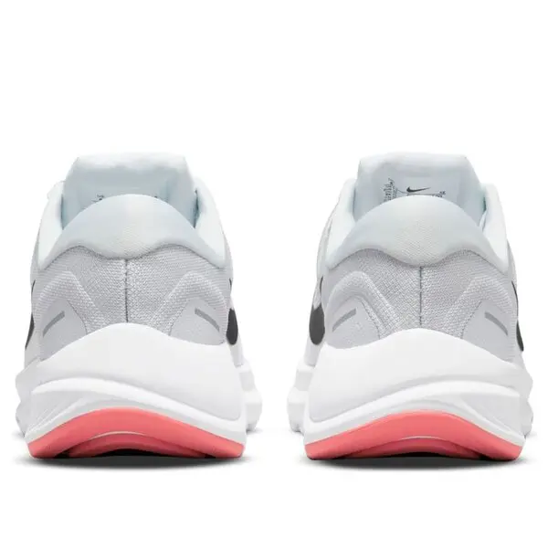 Nike Zoom Structure 24 Athletic Sneakers - White