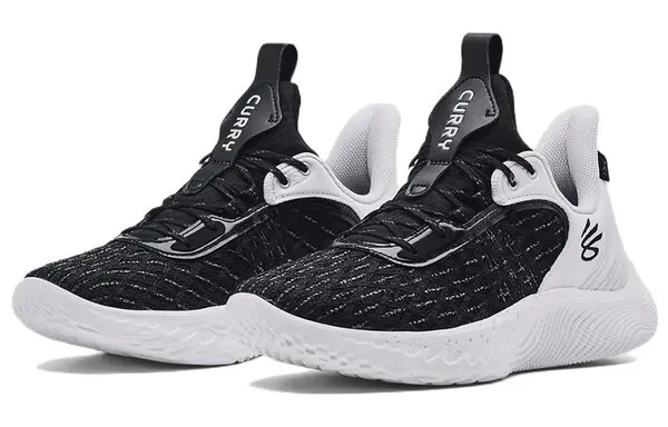 Under Armour Curry Team Low Top Sneakers