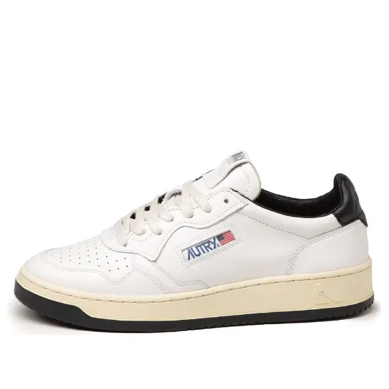 AUTRY Medalist Leather Low Top Sneakers - White/black