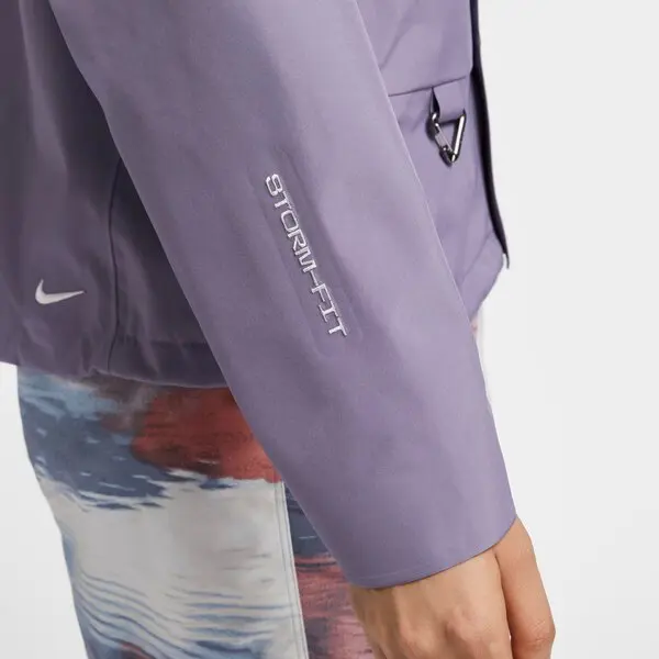 Nike X Cascade Rains Storm-fit Windproof Water Repellent Lightweight Packable Jacket - Purple