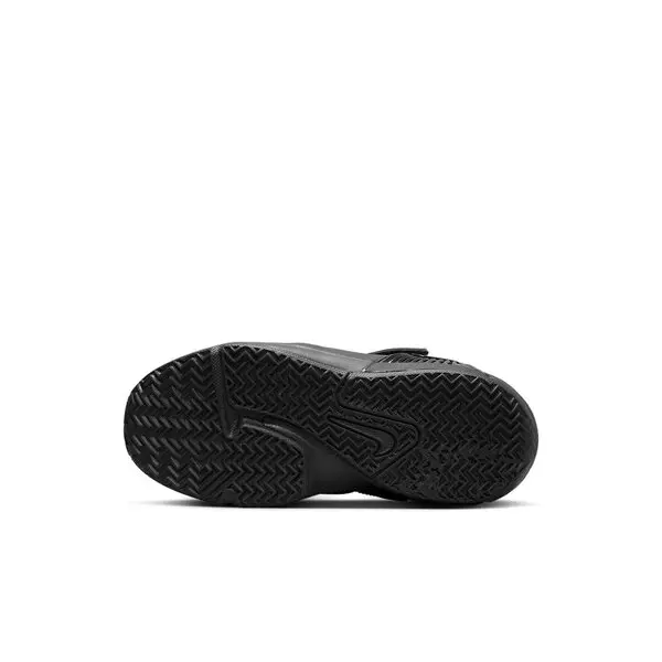 Nike Lebron Witness 7 Mid Top Basketball Sneakers