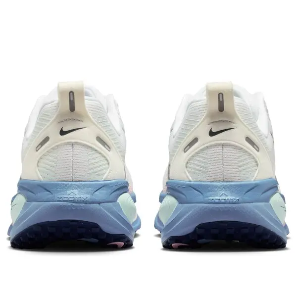Nike Zoom Vomero 18 Sneakers - White/work Blue