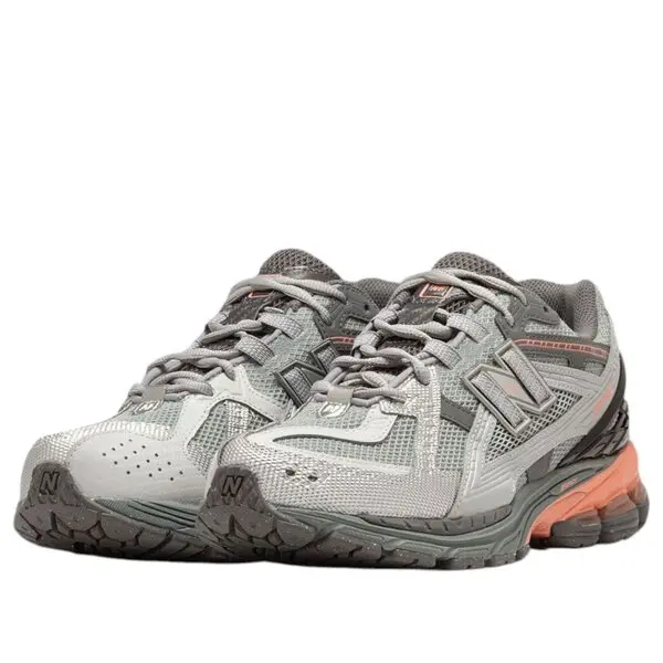 NEW BALANCE X Bstn 1906u '10th Anniversary Exclusive' Sneakers