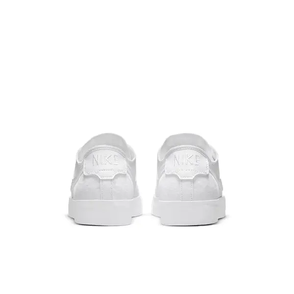 Nike Blazer Court Sb Sneakers - White