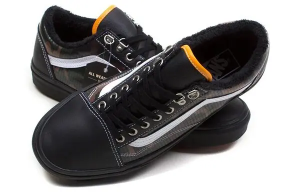 VANS Old Skool Mte Sneakers