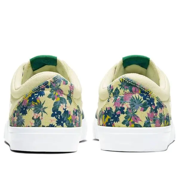 Nike Charge Cnvs Prm Low Top Sneakers