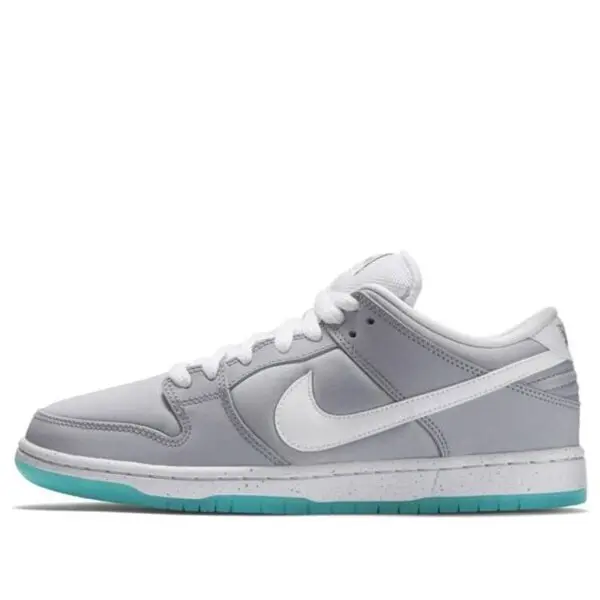 Nike Dunk Low "marty Mcfly" Sneakers - Grey