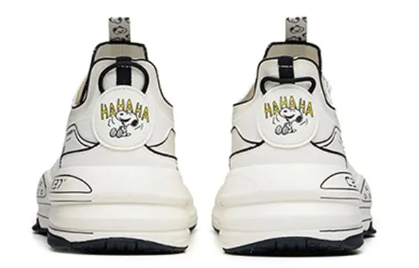 ANTA X Snoopy C37 Sneakers