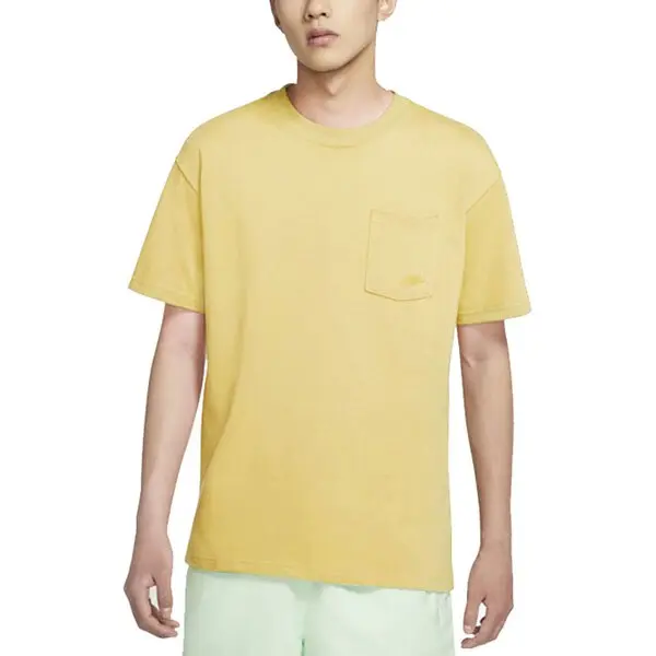 Nike Crew Neck Short Sleeved - Yellow