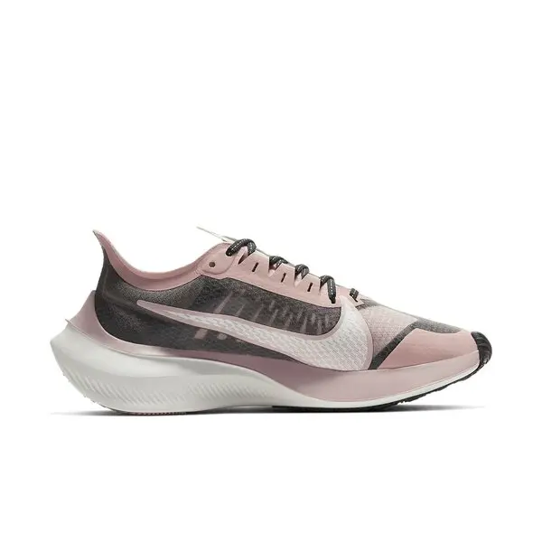 Nike Zoom Gravity Low Top Sneakers - Black/pink