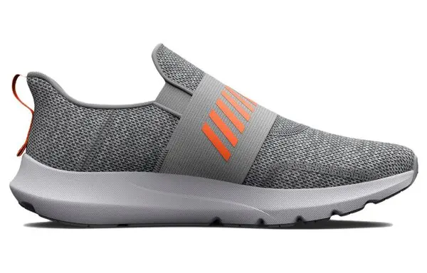 Under Armour Surge 3 Slip Sneakers - Grey