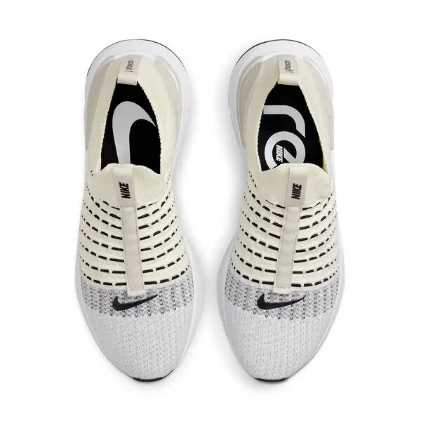 Nike React Phantom Run Flyknit 2 Sneakers - Gray/white