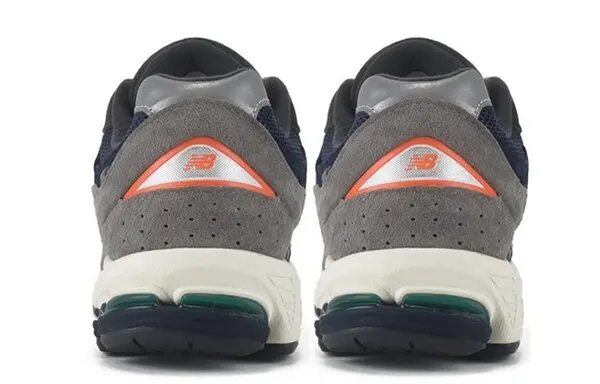 NEW BALANCE 2002r Sneakers - Bluegray