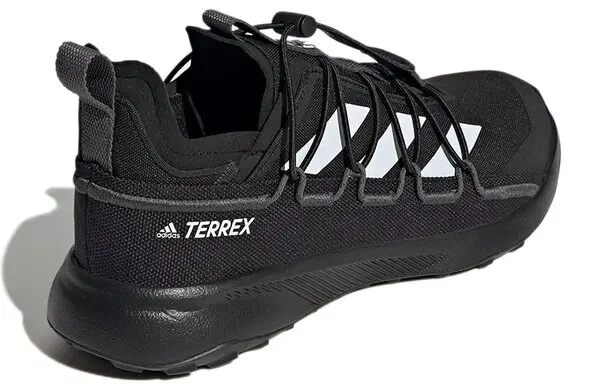 Adidas Voyager 21