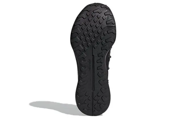 Adidas Voyager 21