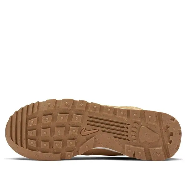 Nike Hoodland Suede 'haystack' High Top Sneakers - Wheat
