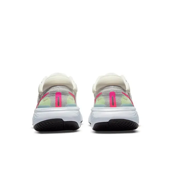 Nike Zoomx Invincible Run Flyknit Sneakers