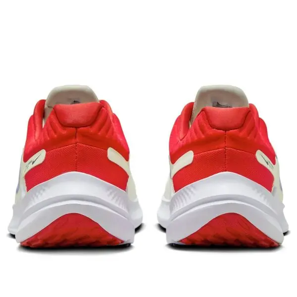 Nike Quest 5 Athletic Sneakers - Beige/red
