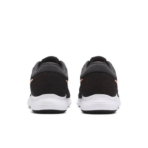Nike Revolution 4 Low Top Sneakers