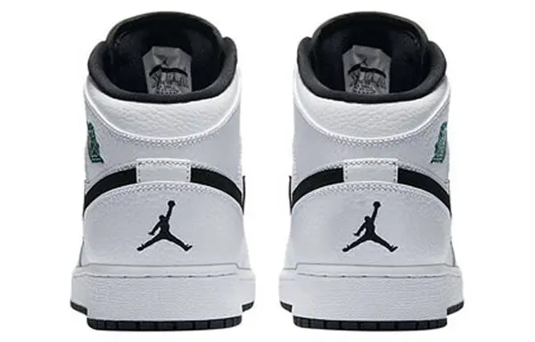 JORDAN 1 Retro Mid High Top Sneakers - White