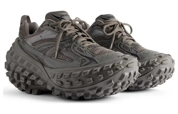 Balenciaga Bouncer Sneakers