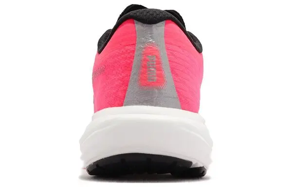 PUMA Deviate Nitro 2 Running Shoes