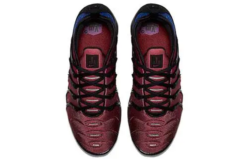 Nike Vapormax Plus Sneakers - Black/hyper Violet