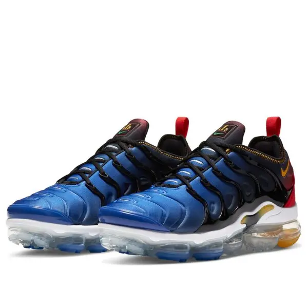 Nike Vapormax Plus Athletic Sneakers - Blackredblue