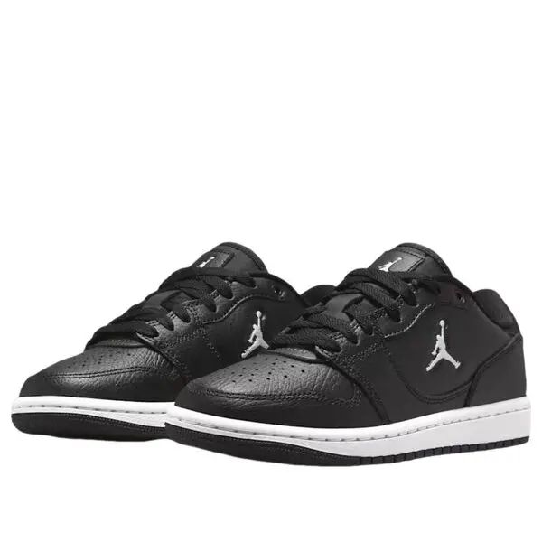 JORDAN Court Connect Low Sneakers