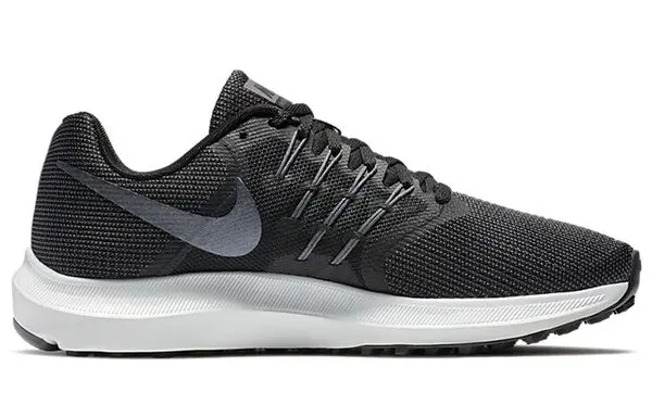 Nike Run Swift Sneakers - Black