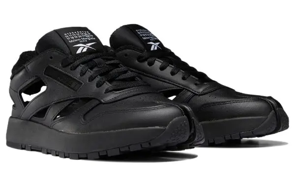 REEBOK Maison Margiela X Classic Leather Tabi Sneakers - Black