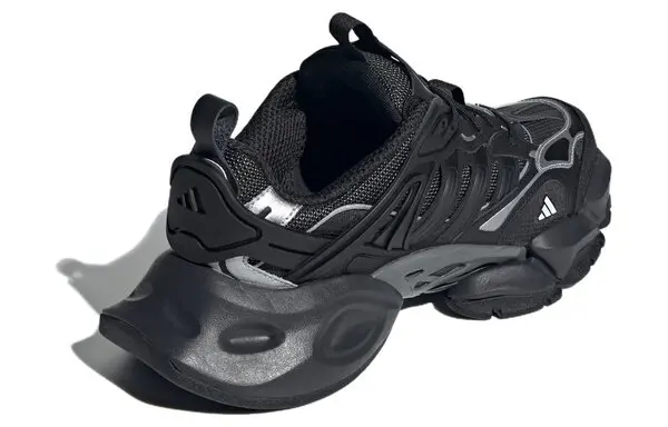 Adidas Vento Xlg Runner Deluxe - Black/silver