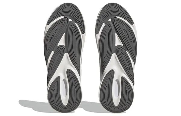 Adidas Ozelia Sneakers - White/grey/silver