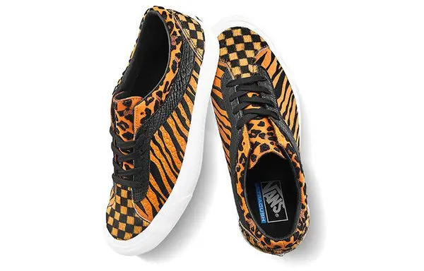 VANS Bold Ni Sp Mixed Media Sneakers - Black/brown