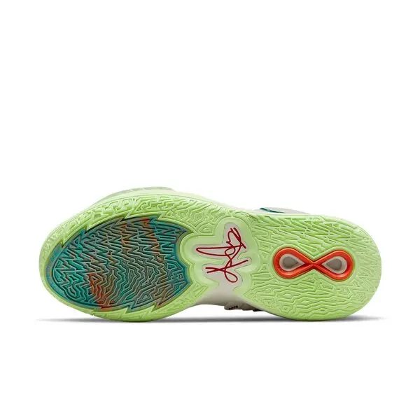 Nike Kyrie Infinity High Top Sneakers - White/green