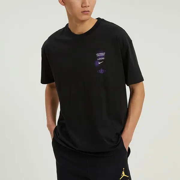 Nike X Nba Crossover Los Angeles Lakers Courtside Pattern Printing Round Neck Short Sleeve Black - Multi-color