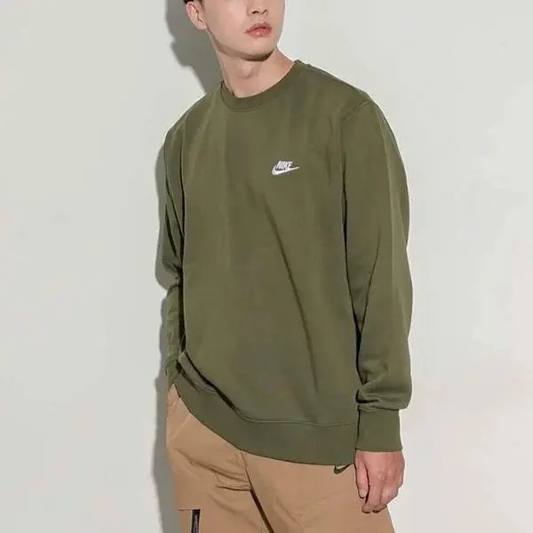 Nike Embroidered Logo Pullover