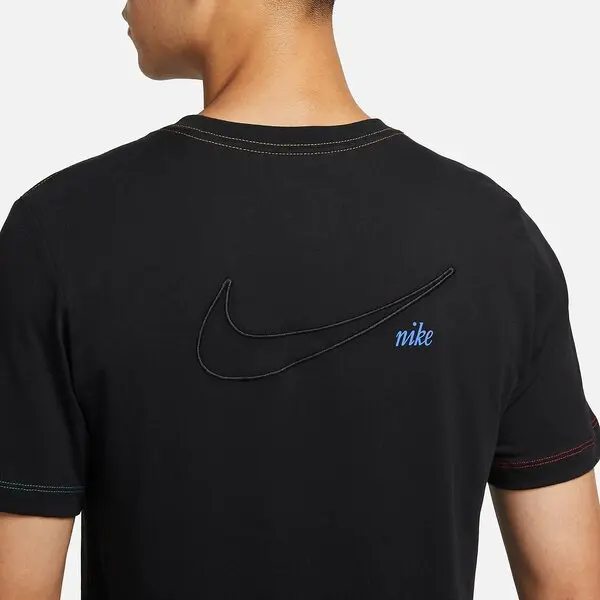 Nike T-shirt