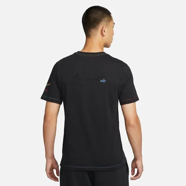 Nike T-shirt